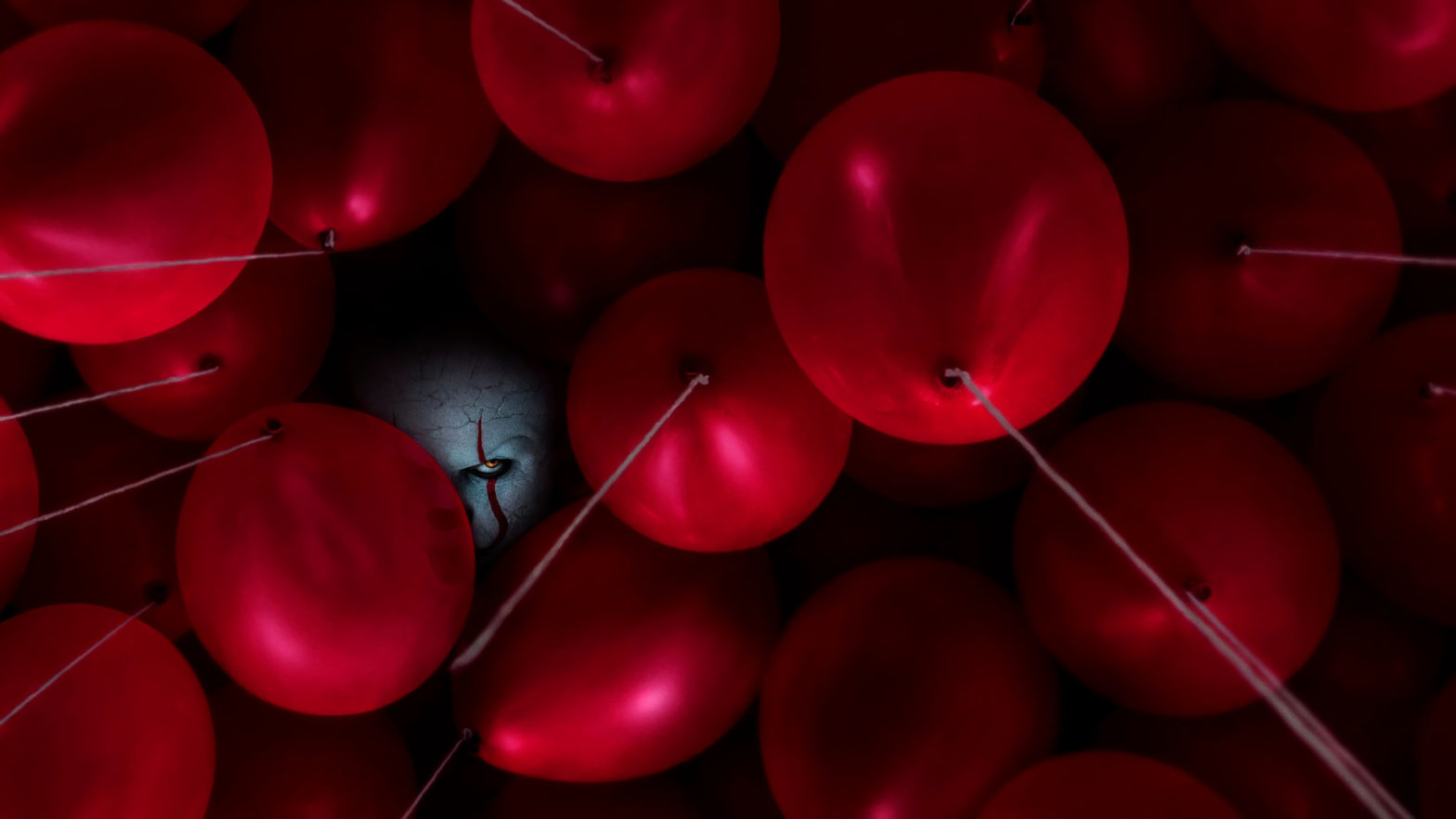 As scary as Pennywise is, you will surely love these products - Mundo ...