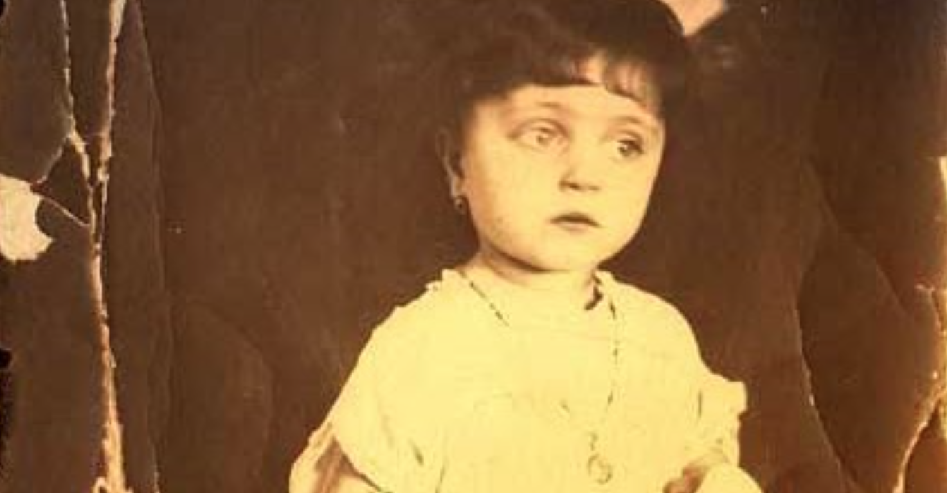 The Spooky Case Of Violette, The Zombie Girl From New Orleans - Mundo ...